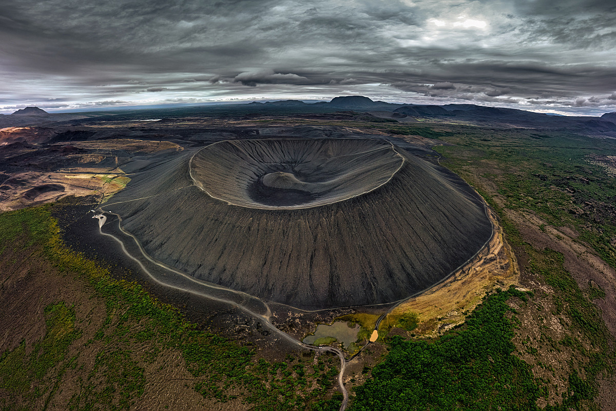 Hverfjall: alla scoperta del cratere vulcanico vicino al Lago Mývatn | GoodTrekking
