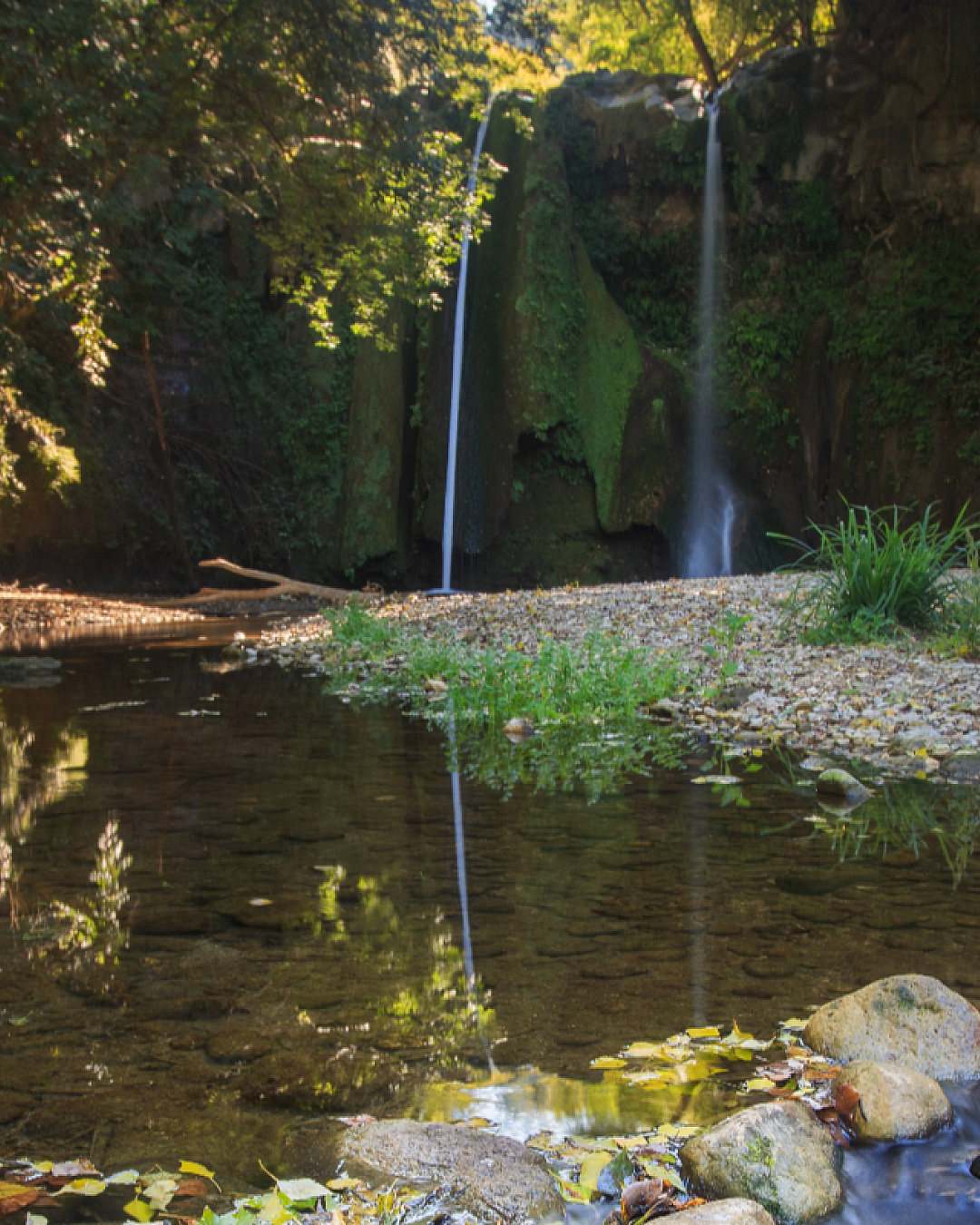 A due passi da Roma, tra leggende e misteri, queste piccole cascate ...