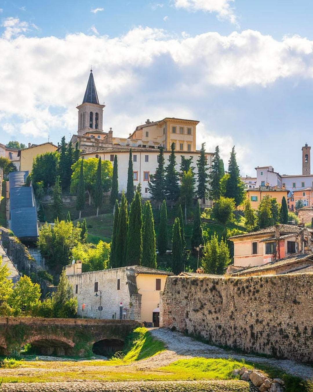 La casa di Don Matteo si trova in Umbria: scopri il borgo iconico della ...