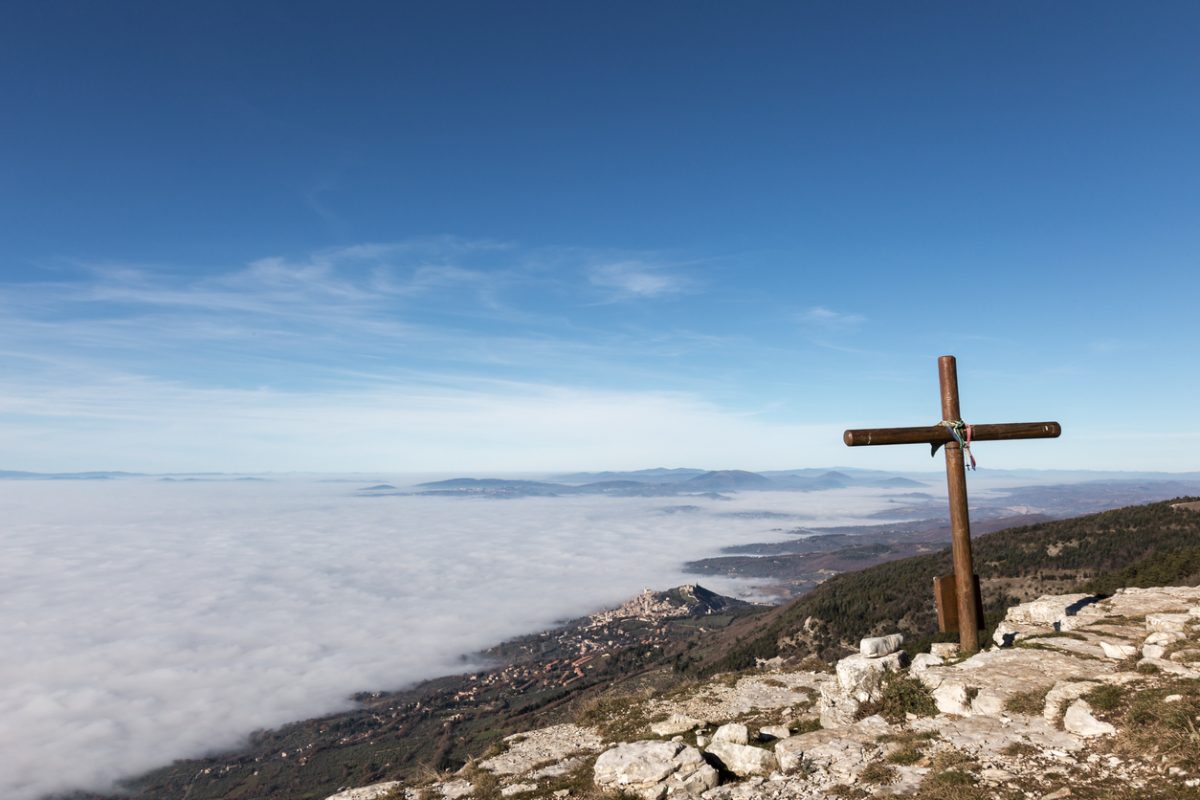 Giro dei rifugi del Subasio, il trekking amato dai romani | GoodTrekking