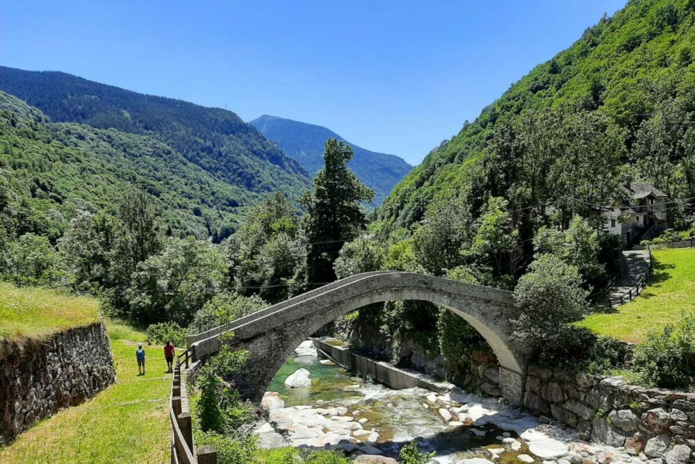 Valle d’Aosta, l’Anello della Volpe a Fontainemore nella valle del Lys ...