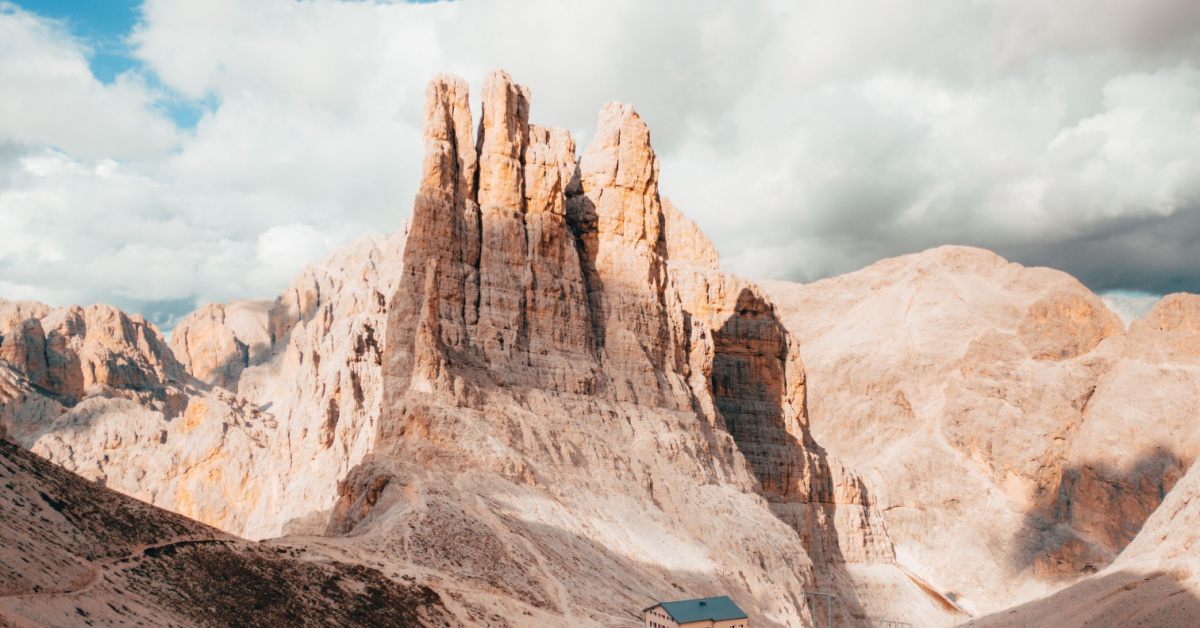 Queste incredibili torri naturali creano il percorso più emozionante ...